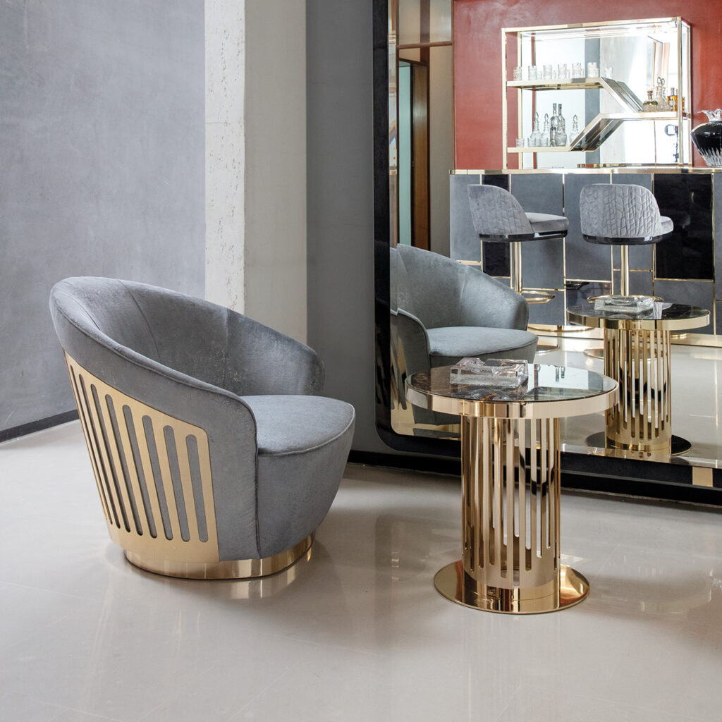 Charisma Occasional Swivel Chair | Giorgio Collection