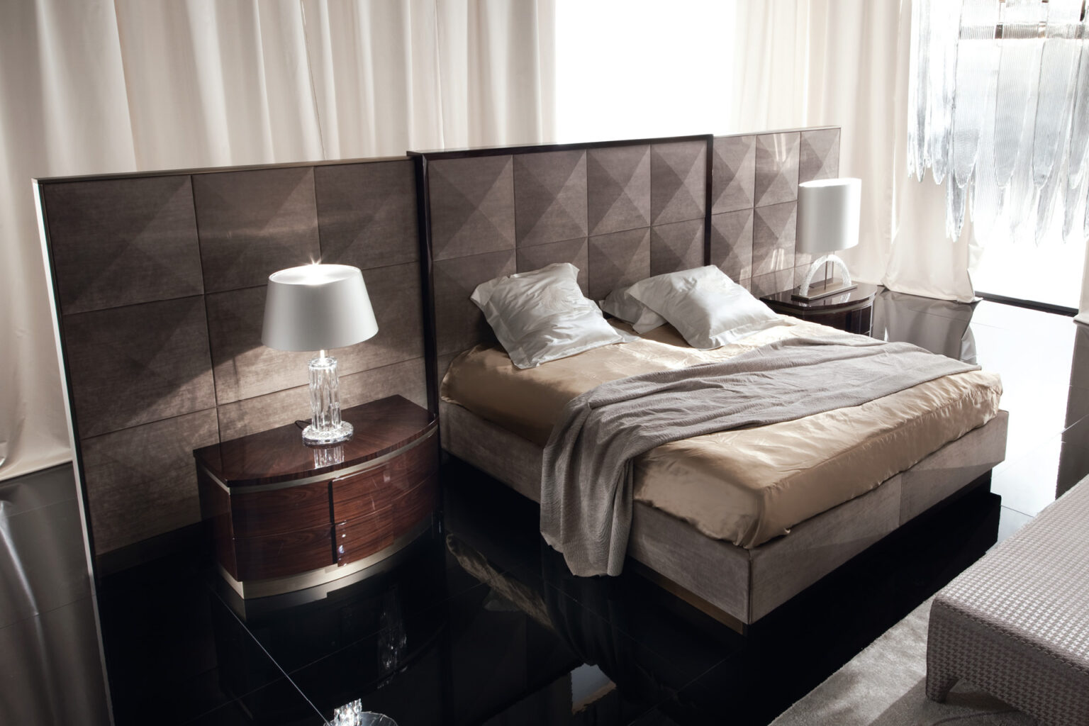 Coliseum night table - giorgio collection