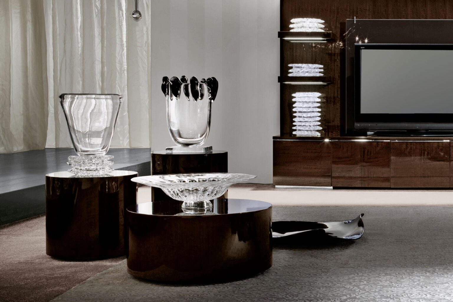 Vogue round lamp table - giorgio collection