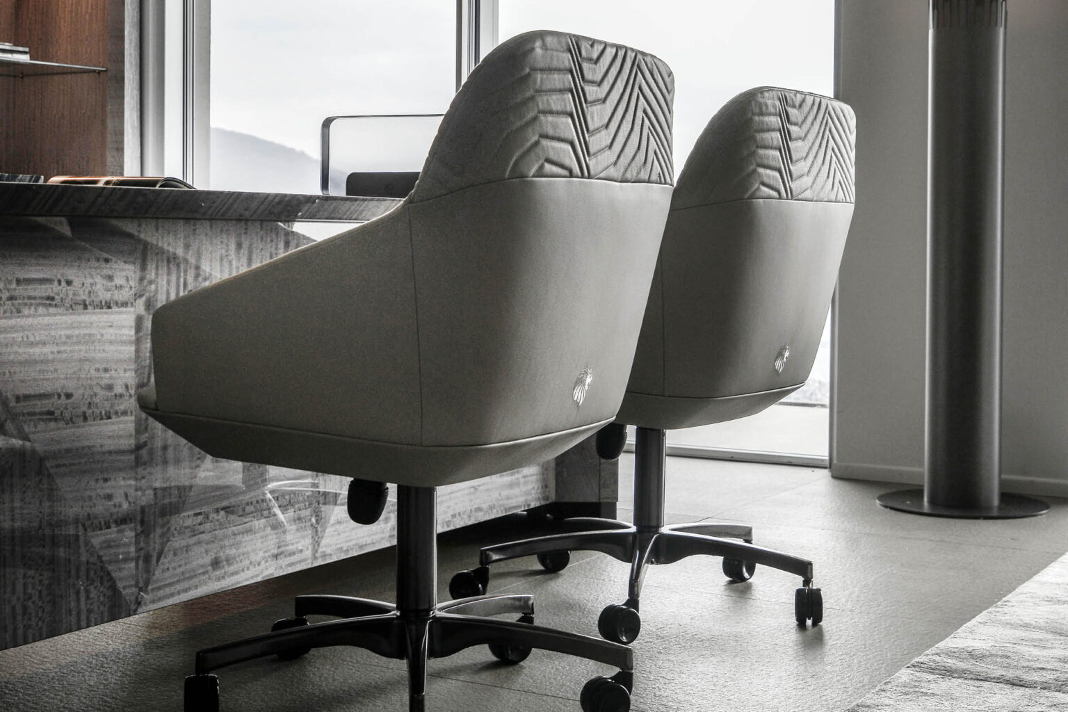 Moonlight guest chair - giorgio collection