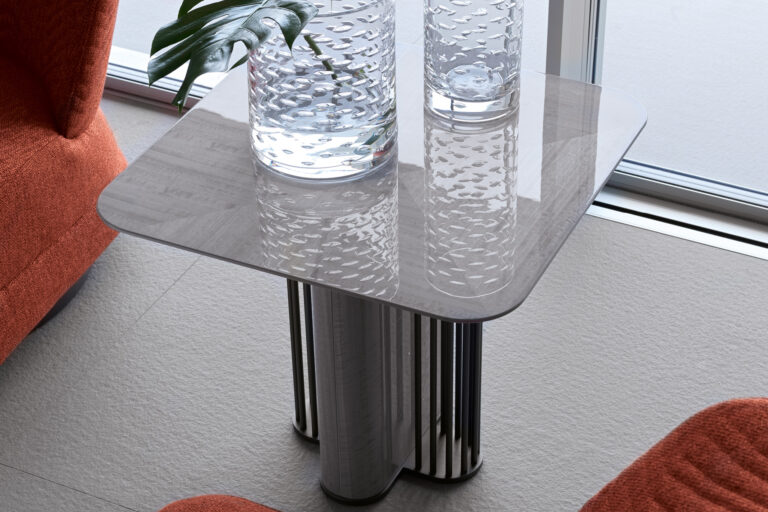 Moonlight Side Table | Giorgio Collection
