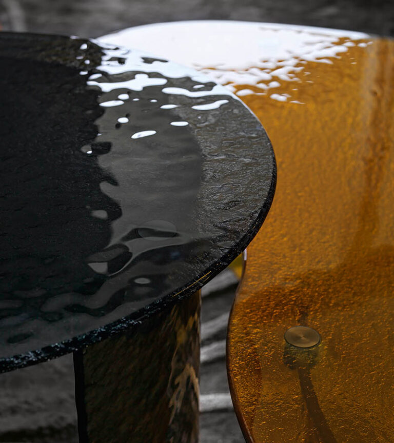 Trésor Elliptical Cocktail Table | Giorgio Collection