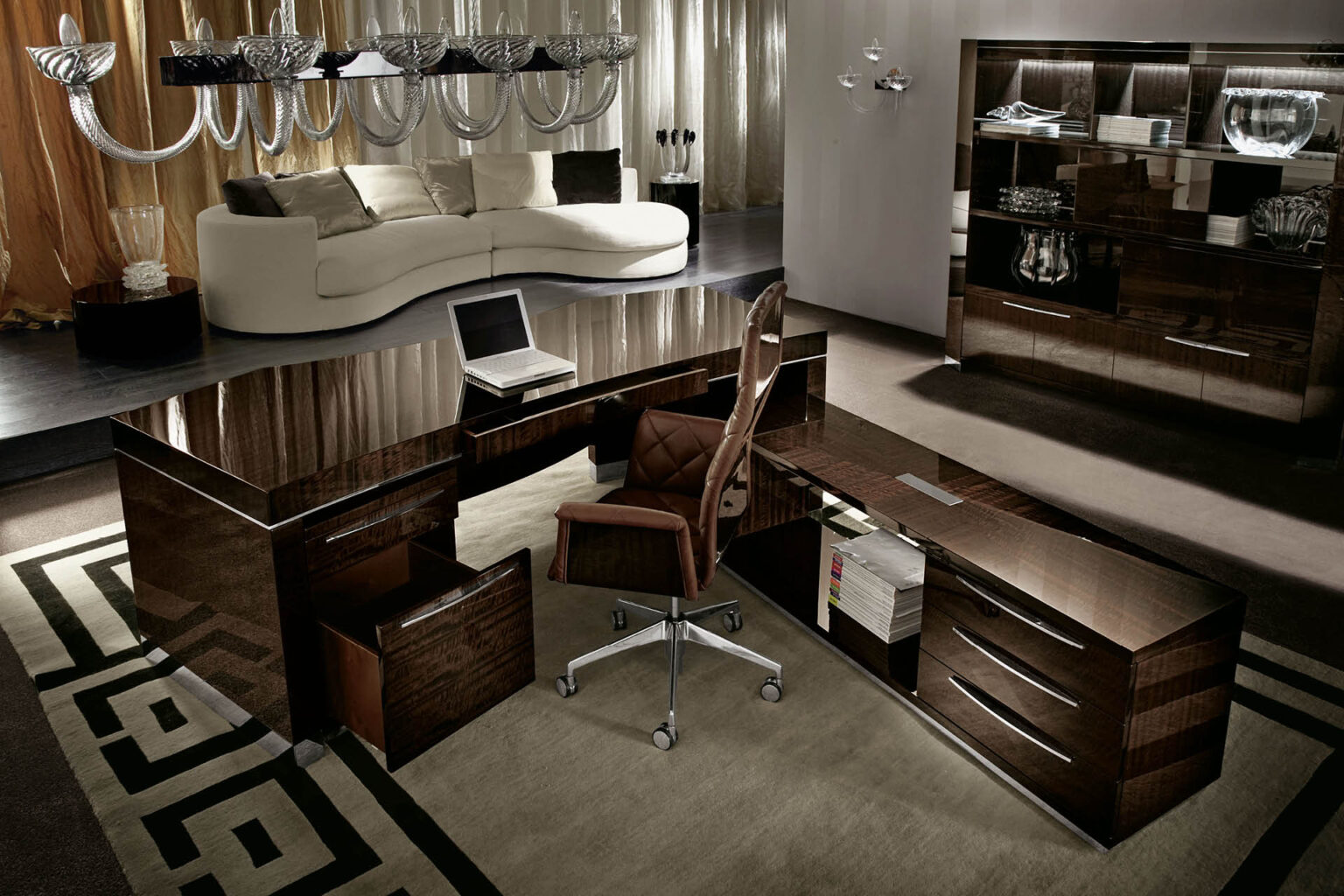 Vogue drawers return - giorgio collection
