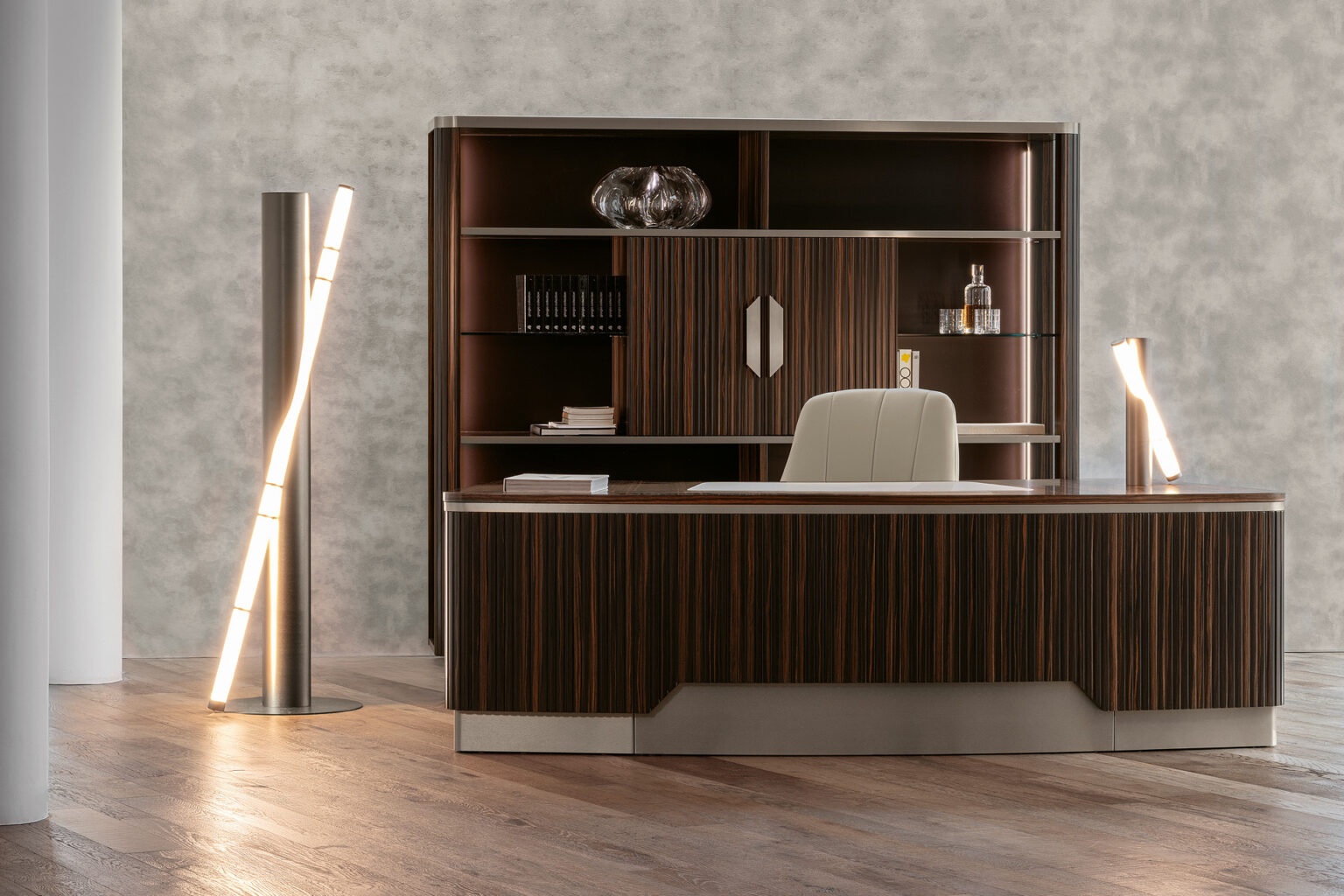 Luxor presidential desk - giorgio collection